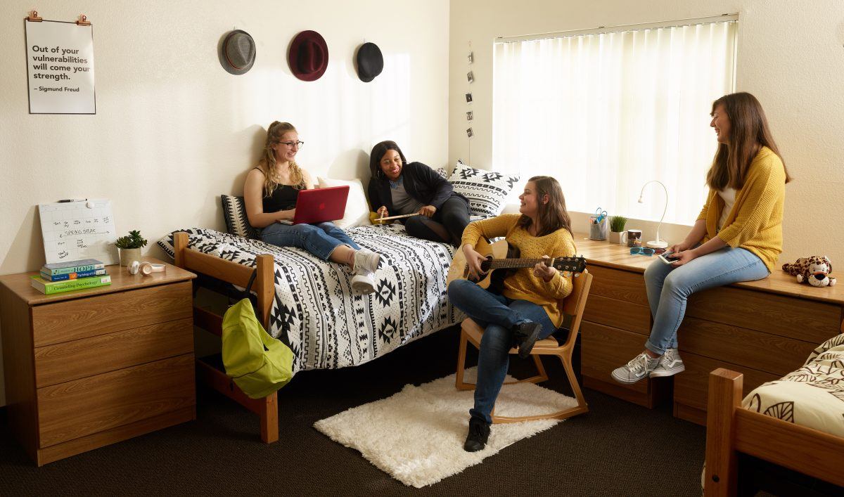 The Oaks Residence Hall | University of La Verne