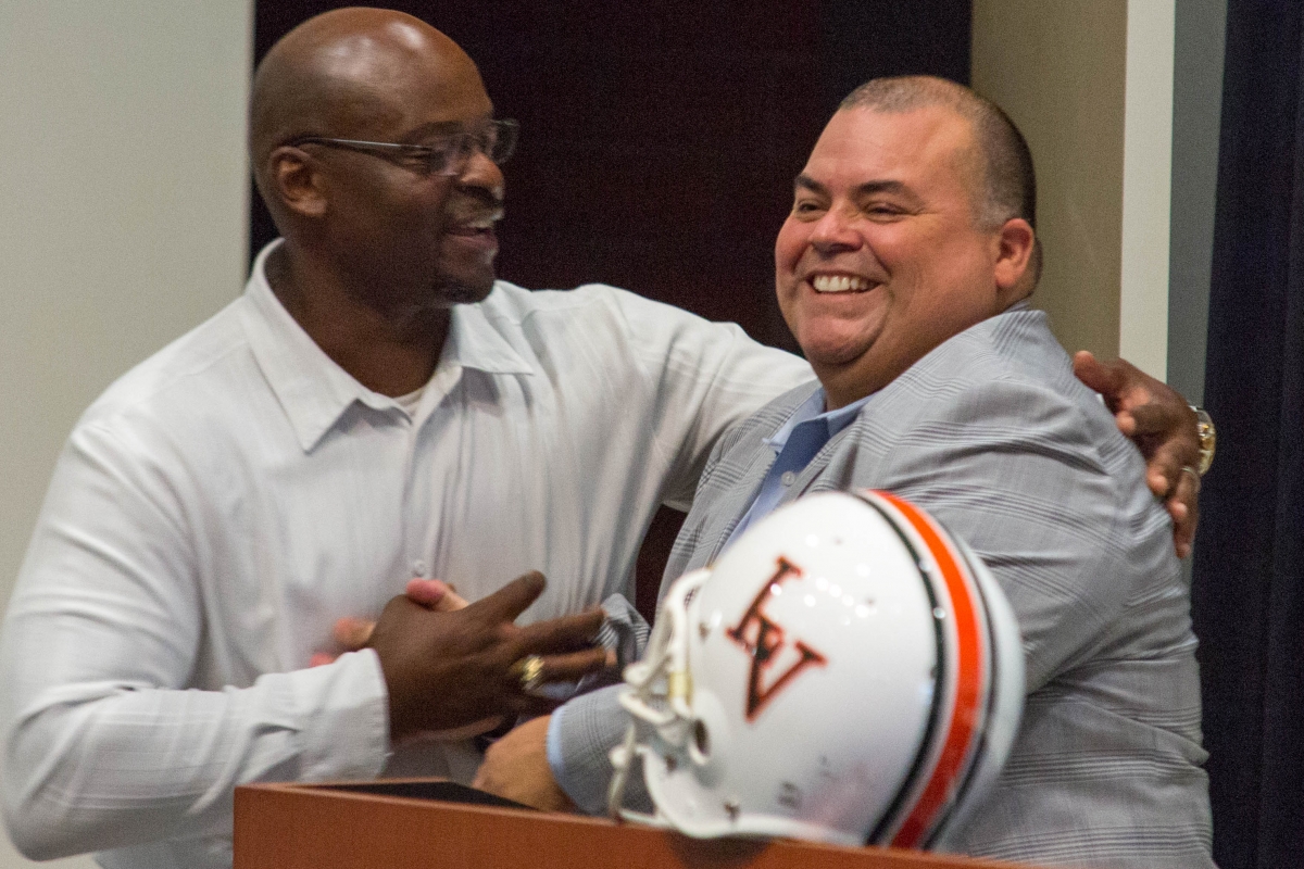 football Archives | University of La Verne News